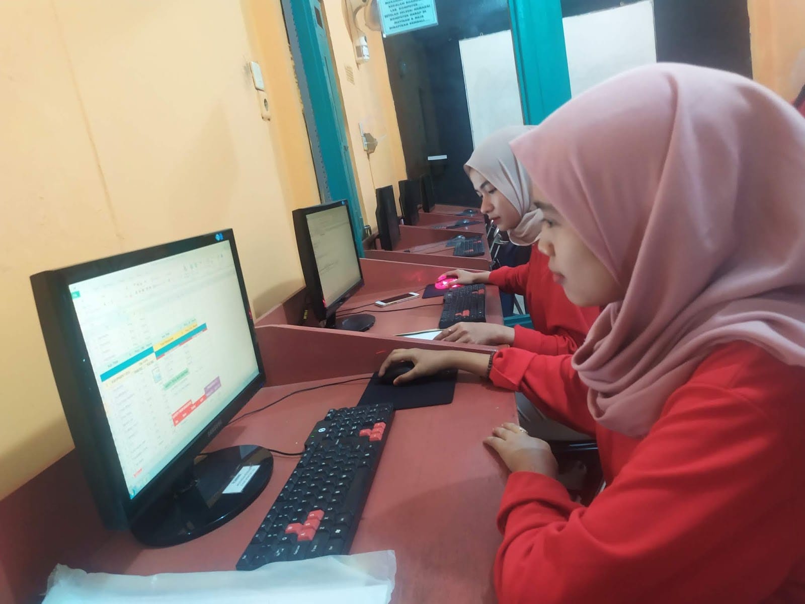 Advanced Tajweed Courses for Women: Master Every Rule - alhafidzacademy.com